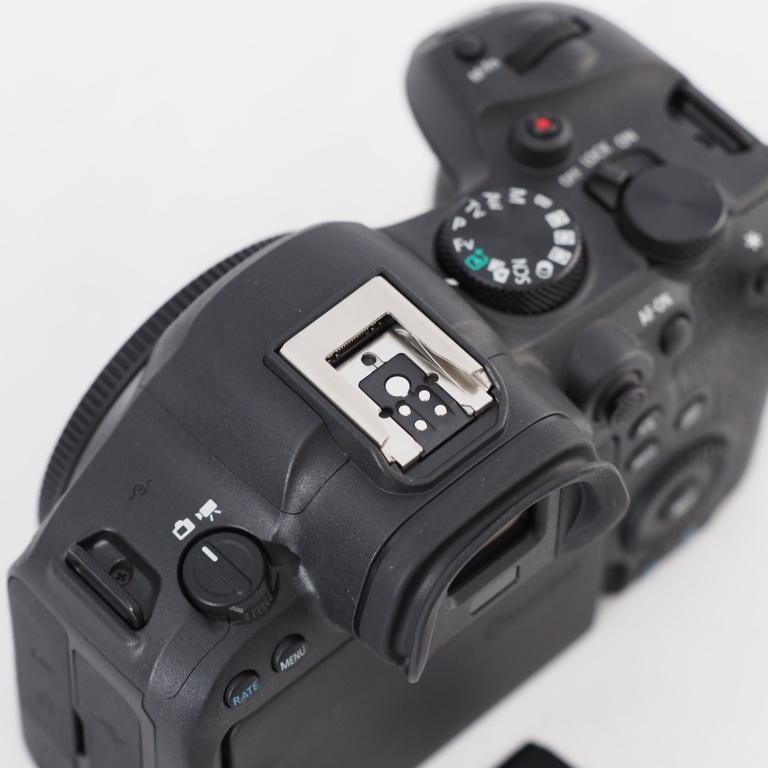 Canon ミラーレス一眼レフカメラ EOS R6 Mark II ボディ キヤノン EOSR6MK2 #12667 : カメラ本舗 - 通販 ...