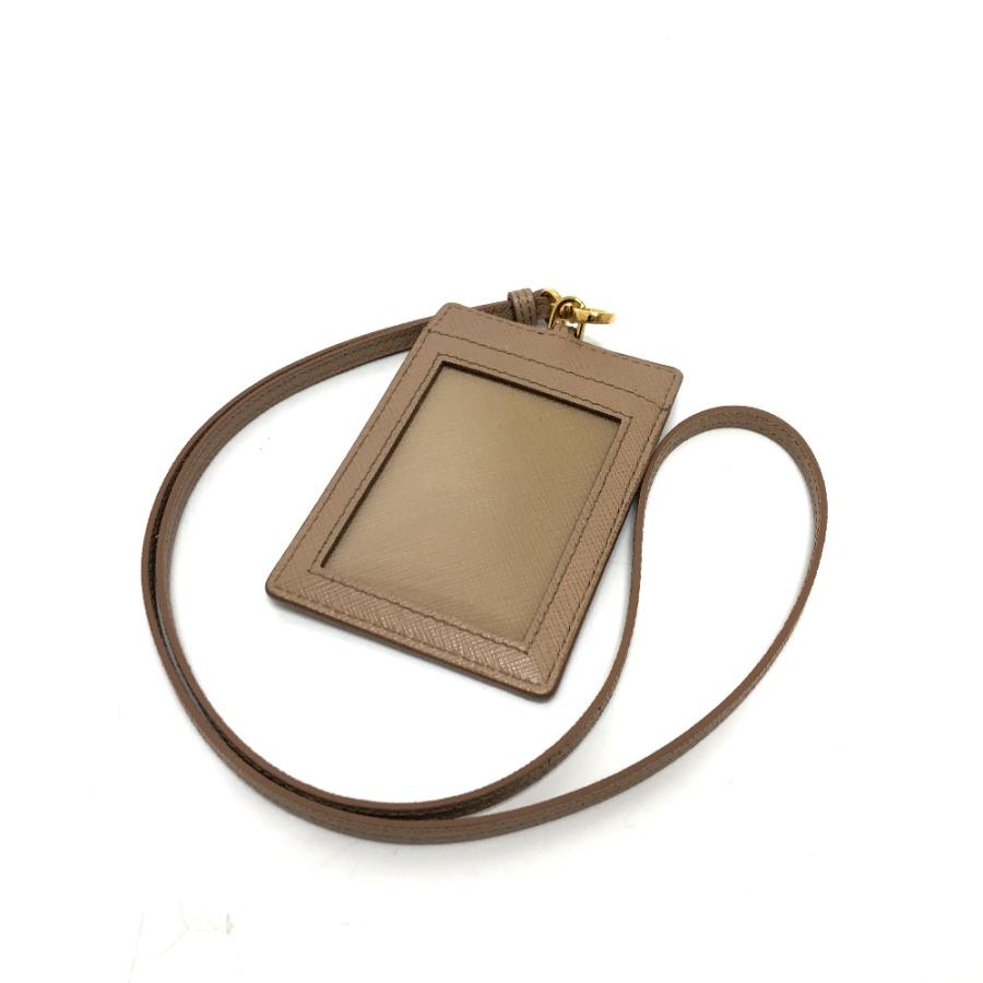 PRADA プラダ ロゴ ネックストラップ付き ICケース パスケース カードケース ベージュ レディース【中古】 : リファレンス コレクション - 通販 - Yahoo!ショッピング