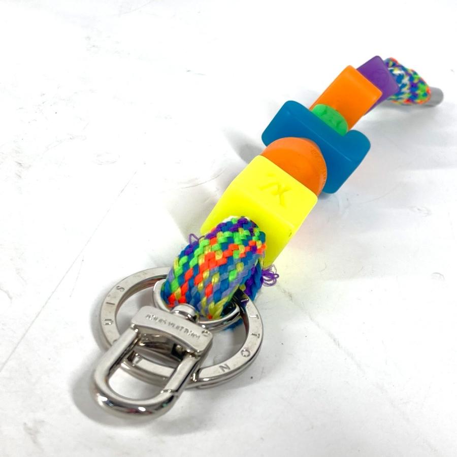 LOUIS VUITTON ルイヴィトン ポルトクレ LV プレイ キーリング バッグチャーム キーホルダー マルチカラー レディース ...