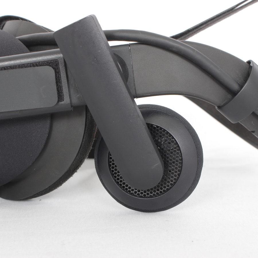 Oculus Rift CV1 Touchコントローラー同梱版 VR ヘッドマウントディスプレイ ヘッドセット オキュラスリフト 本体 : リ ...