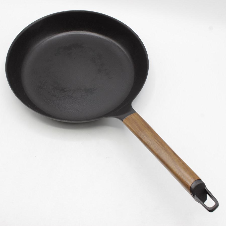 バーミキュラ フライパン 26cm FP26-WN ウォールナット材 本体 : 025865 : リファン Yahoo!ショップ - 通販 ...