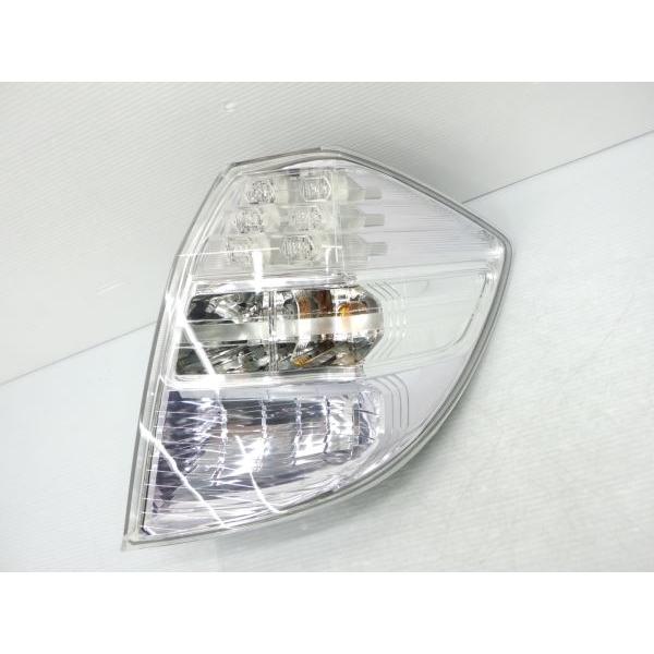 T71761 フィット ハイブリッド GP1/GP4 右テールランプ STANLEY P9883 FIT HYBRID : 0300000167627 : RENOVATE SHOPPING ...