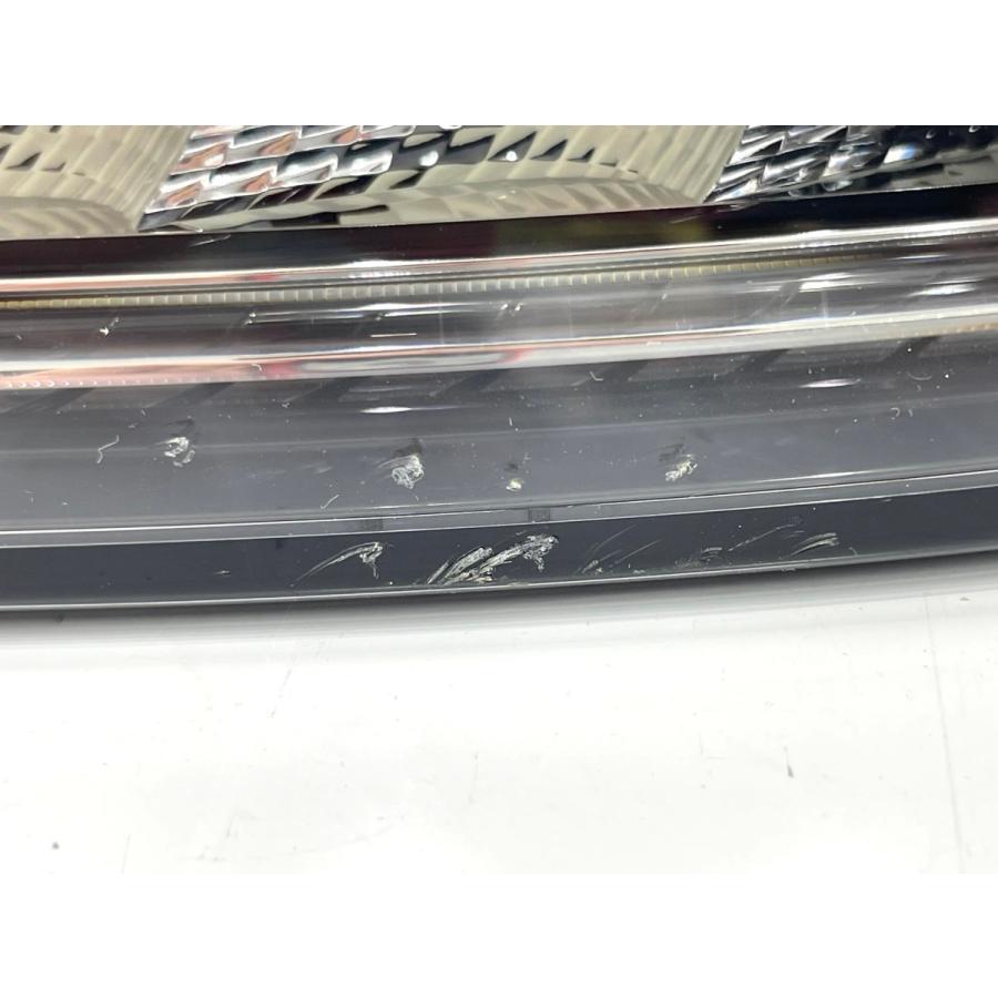 ポルシェ マカン 95B 純正LEDデイライト 左 95B.941.181 （26A-37） : Reパーツ - 通販 - Yahoo!ショッピング