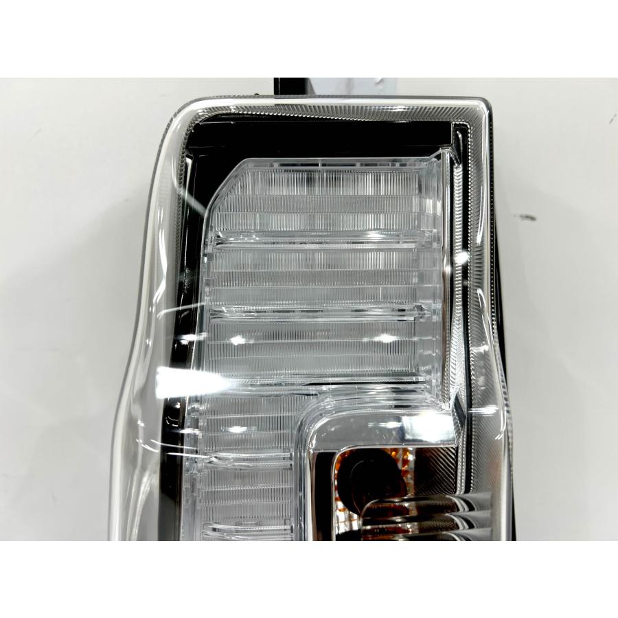 【良品】 タントカスタム トップエディション LA600S/LA610S 純正テールライト 左 TOKAIDENSO20516 （33A-40 ...