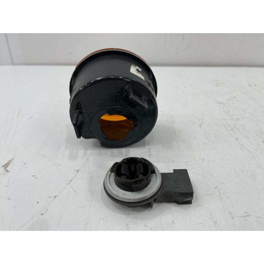 Jeep ジ−プ ラングラ− JK 純正フロント ウインカ−ランプ左右 55077884AD・55077885AD （42-45） : 42 ...