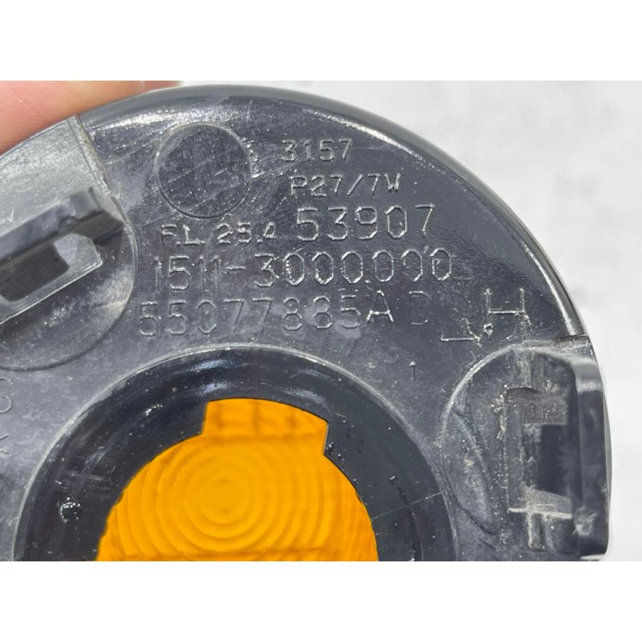 Jeep ジ−プ ラングラ− JK 純正フロント ウインカ−ランプ左右 55077884AD・55077885AD （42-45） : 42 ...