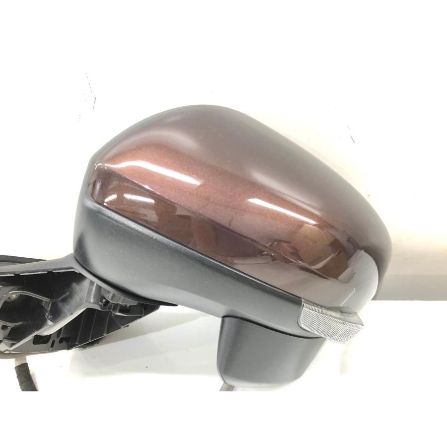 トヨタ ルーミー M900A 純正 左 ドアミラー 9ピン 87940-B1440 ブラウンメタ（G50-95m） : Reパーツ - 通販 - Yahoo!ショッピング