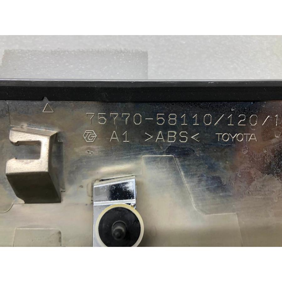トヨタ アルファード AGH30 後期 純正 ボンネット メッキ モール 75770-58110 シルバー（G57-59m） : 57 ...