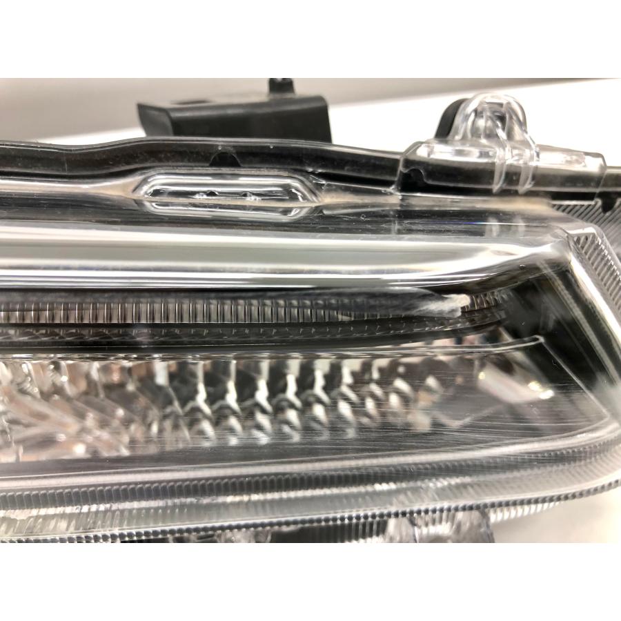 トヨタ カローラスポーツ ハイブリッド 210系 ZWE211H/NRE210H/NRE214H 純正 ヘッドランプ 右 LED ...