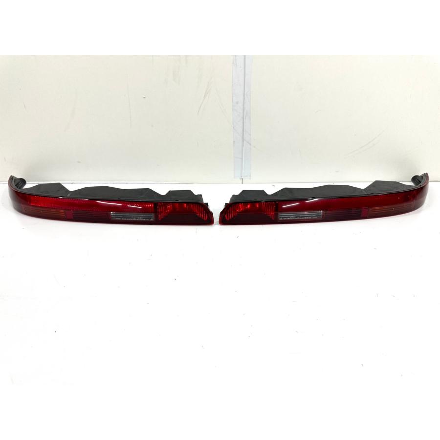 アウディ Q7 4M 純正テールライト左右セット 4M0945095/4M0945096 （61A-7） : Reパーツ - 通販 ...