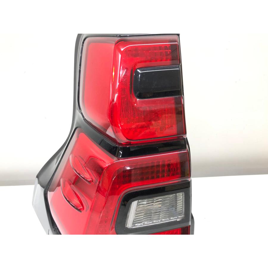 ♪良品♪ランドクルーザー プラド TRJ150W 後期 純正 テールランプ 左 STANLEY60-268 81561-60C30（86A ...