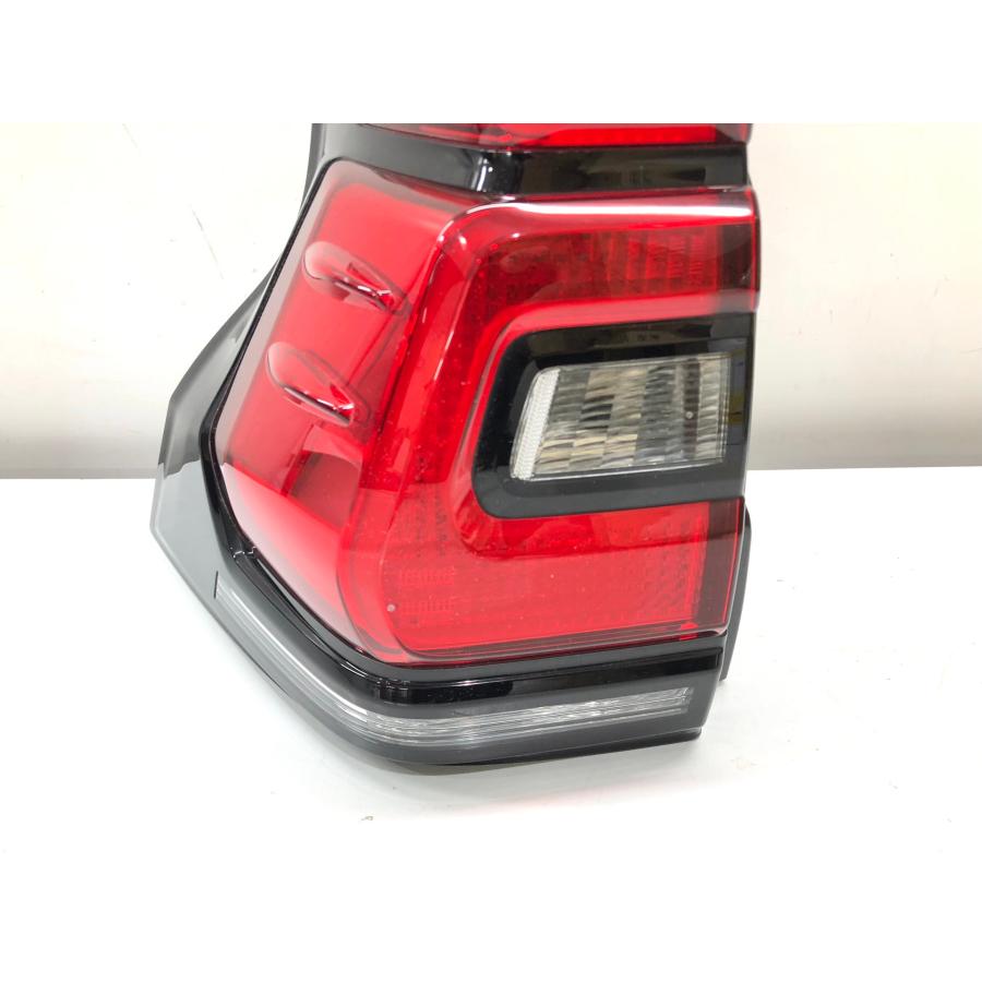 ♪良品♪ランドクルーザー プラド TRJ150W 後期 純正 テールランプ 左 STANLEY60-268 81561-60C30（86A ...