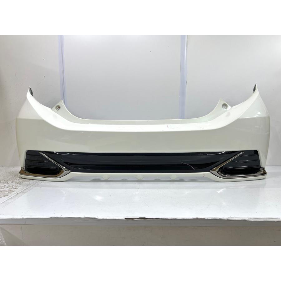 アクアG's/GRスポ−ツ NHP10 純正リアバンパー パール 52159-52590 （B26-96） : b26-96 : Reパーツ - 通販 - Yahoo!ショッピング