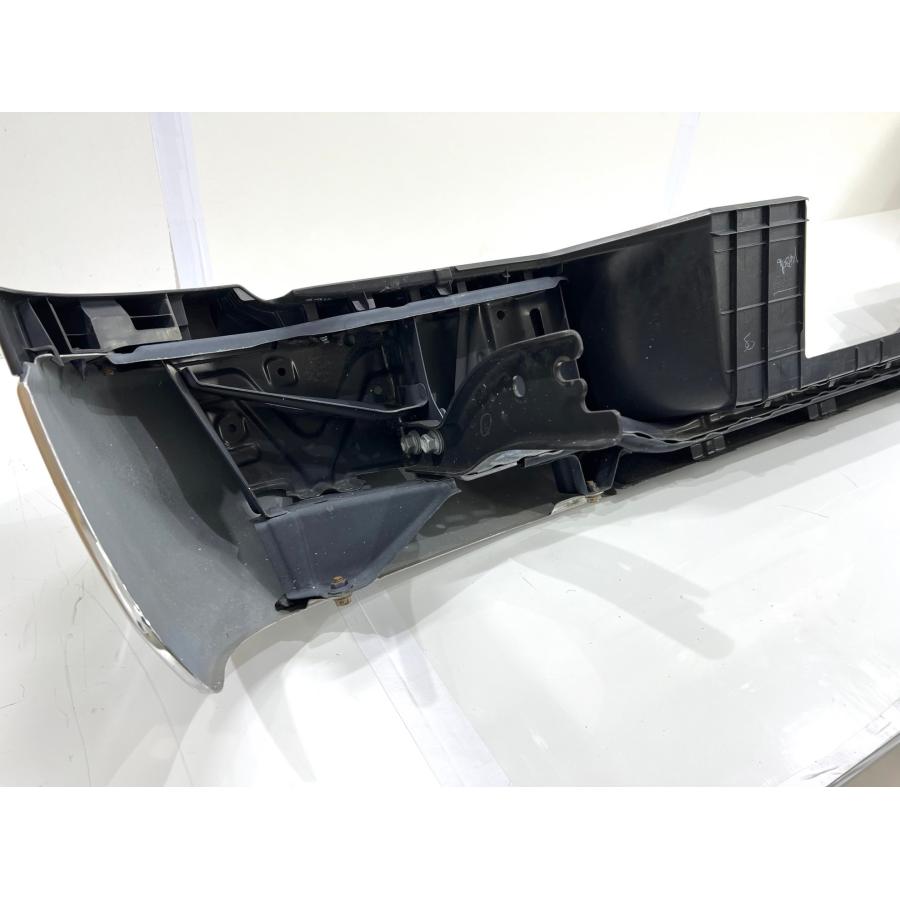 ハイラックス GUN125 純正メッキリアバンパー 52159-0K290 （B32-88） : Reパーツ - 通販 - Yahoo!ショッピング