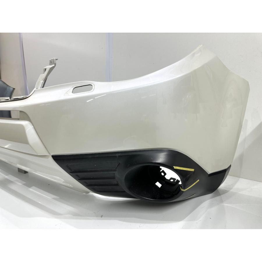 フォレスター SH5/SH9/SHJ 後期 純正フロントバンパー パール 57704SC000 （B64-31） : Reパーツ - 通販 ...