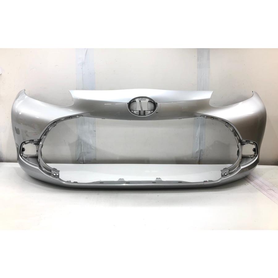 トヨタ アクア MXPK10 純正 フロントバンパー 52119-52D30 シルバー（B71-58ms） :B71-58:Reパーツ - 通販 - Yahoo!ショッピング