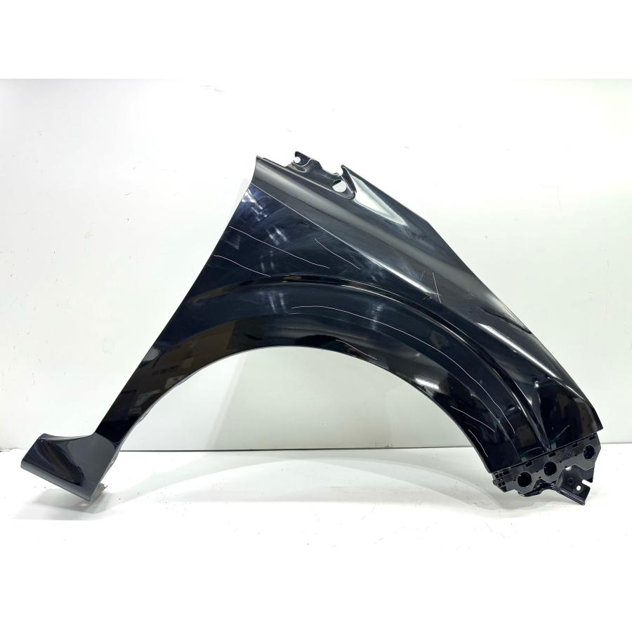 日産 ノート E13 純正 右 フェンダー 黒 ソリッド （FR12-62） : Reパーツ - 通販 - Yahoo!ショッピング