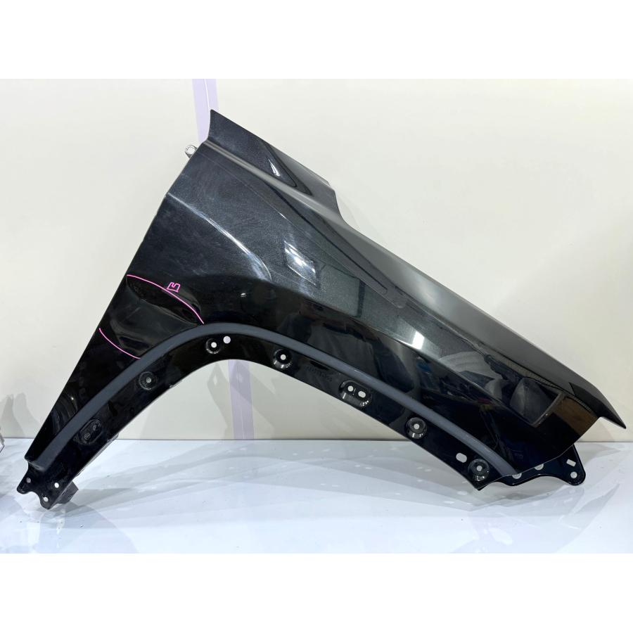 クライスラー/ジープ コマンダー 2022〜 純正フロントフェンダー 右 黒メタリッック （FR15-6） : Reパーツ - 通販 - Yahoo!ショッピング