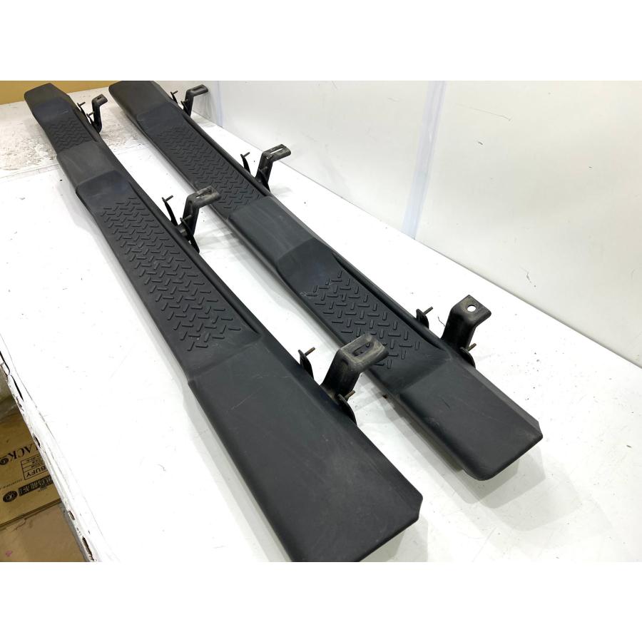 Jeep ラングラー JK 純正サイドステップ 左右セット 55397414AD/55397415AD （G18-53） : Reパーツ ...