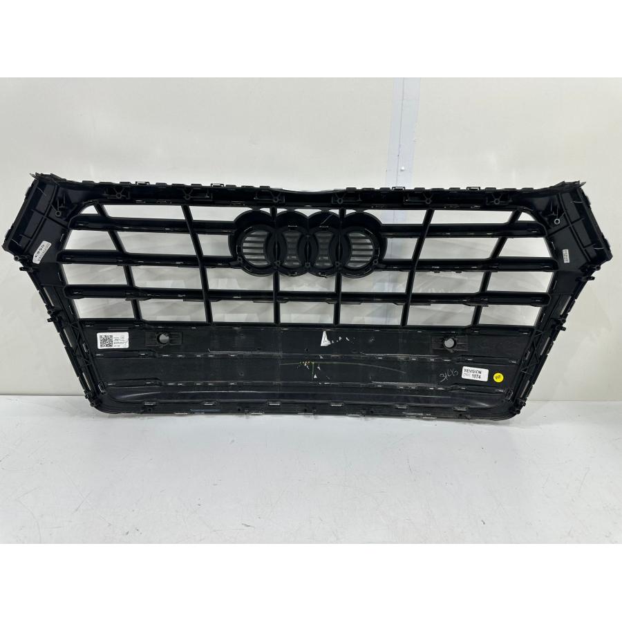 アウディ Q5 80A 純正フロントグリル 80A853651 （G28-10） : g28-10 : Reパーツ - 通販 - Yahoo!ショッピング