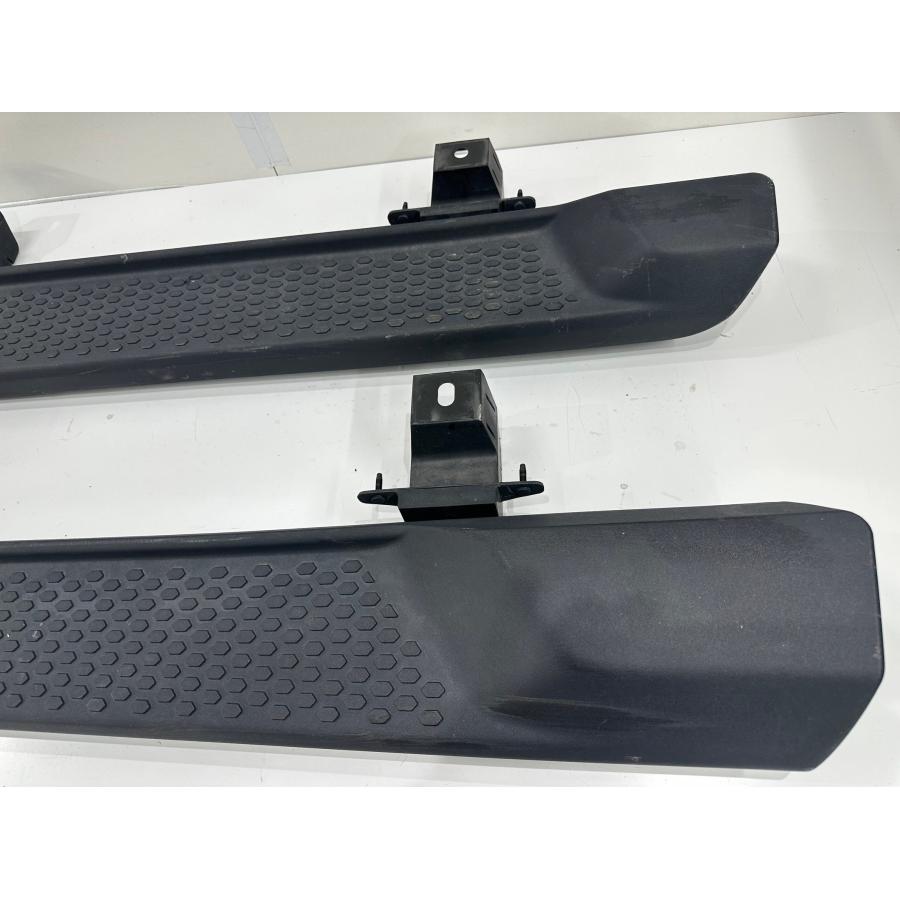 Jeep ラングラー JL 純正サイドステップ左右セット 68292904AF/68292907AF （G29-90） : Reパーツ ...