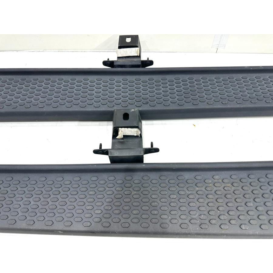 Jeep/ラングラー JL 純正サイドステップ左右 素地 68292906/68292907 （G32-43） : g32-43 : Reパーツ - 通販 - Yahoo!ショッピング