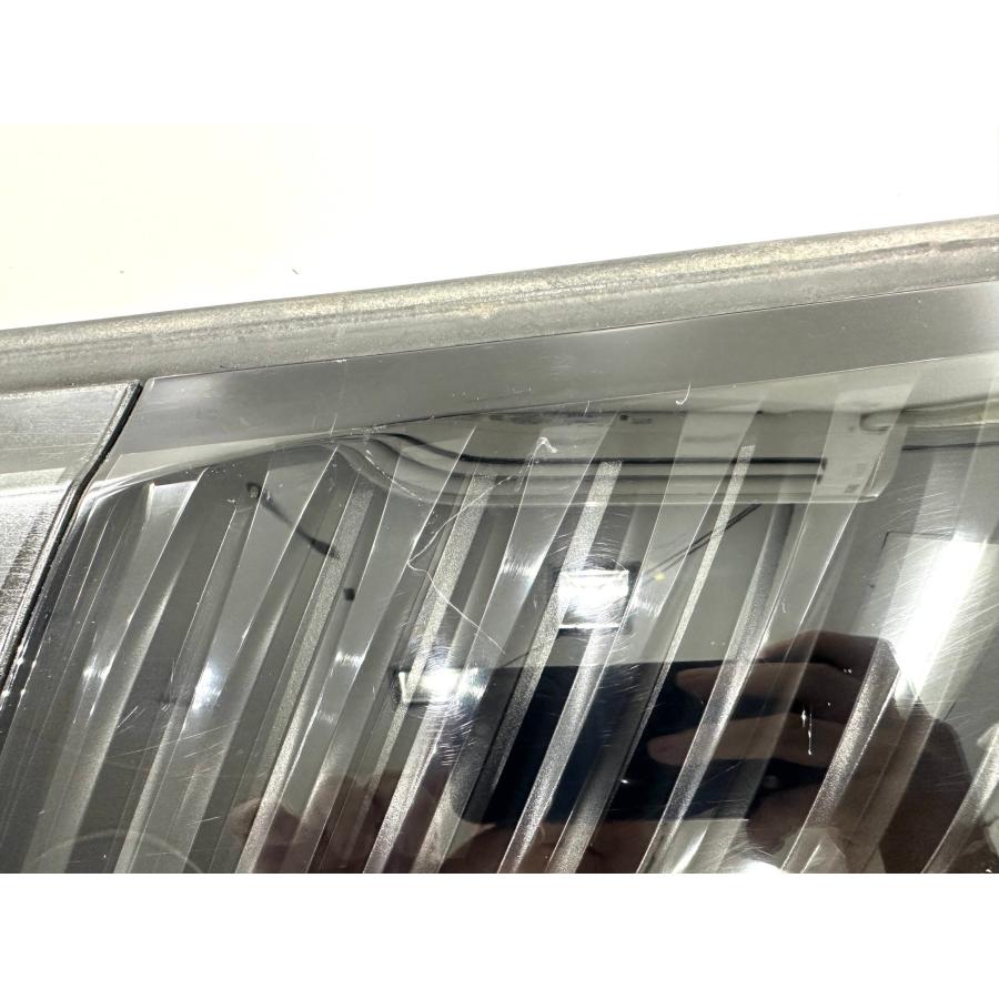 ハリアー ZSU60W 前期 純正フロントグリル・レーダ−センサーエンブレム 53114-48050/53141-48040 （G32-51 ...