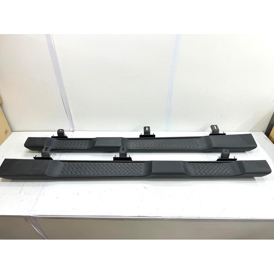 Jeep ラングラー JK 純正サイドステップ 左右セット 4ドア用 55397415AD/55397414AD （G45-50） : Re ...