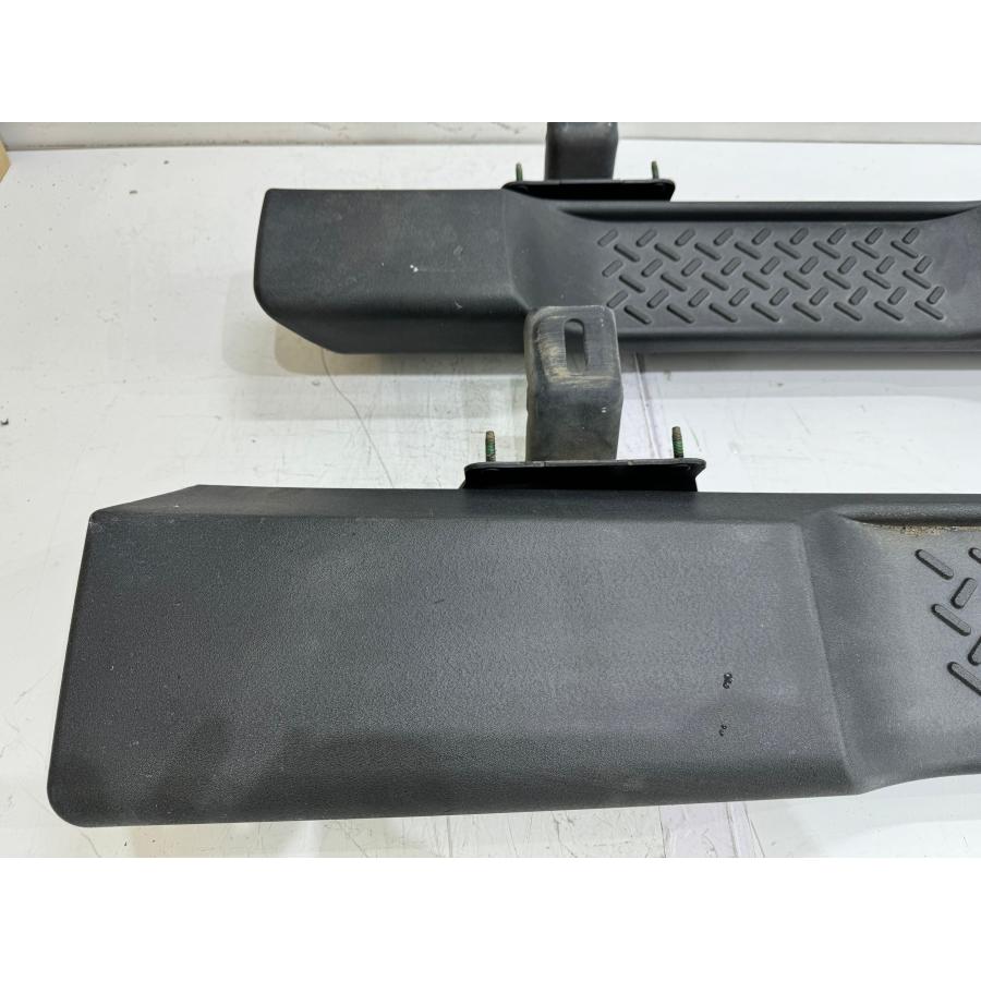 Jeep ラングラー JK 純正サイドステップ 左右セット 4ドア用 55397415AD/55397414AD （G45-50） : Re ...