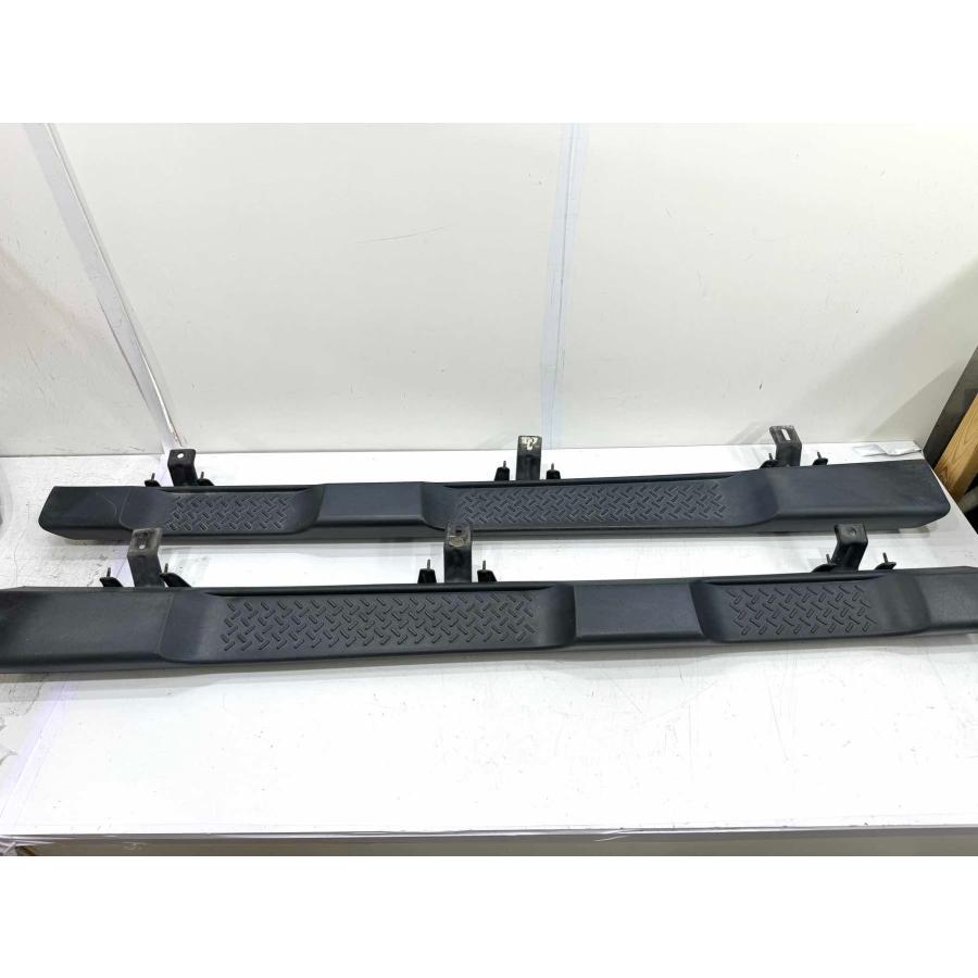 Jeep ラングラー JK 純正サイドステップ 左右セット 55397415/55397414 （G48-6） : Reパーツ - 通販 - Yahoo!ショッピング