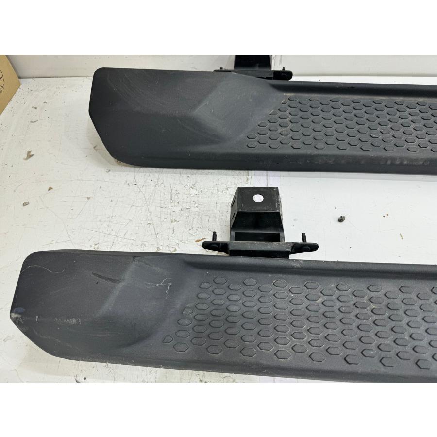Jeep ラングラー JL36 純正サイドステップ 左右セット 68292906AF/68292907AF（G51-15） : Reパーツ ...