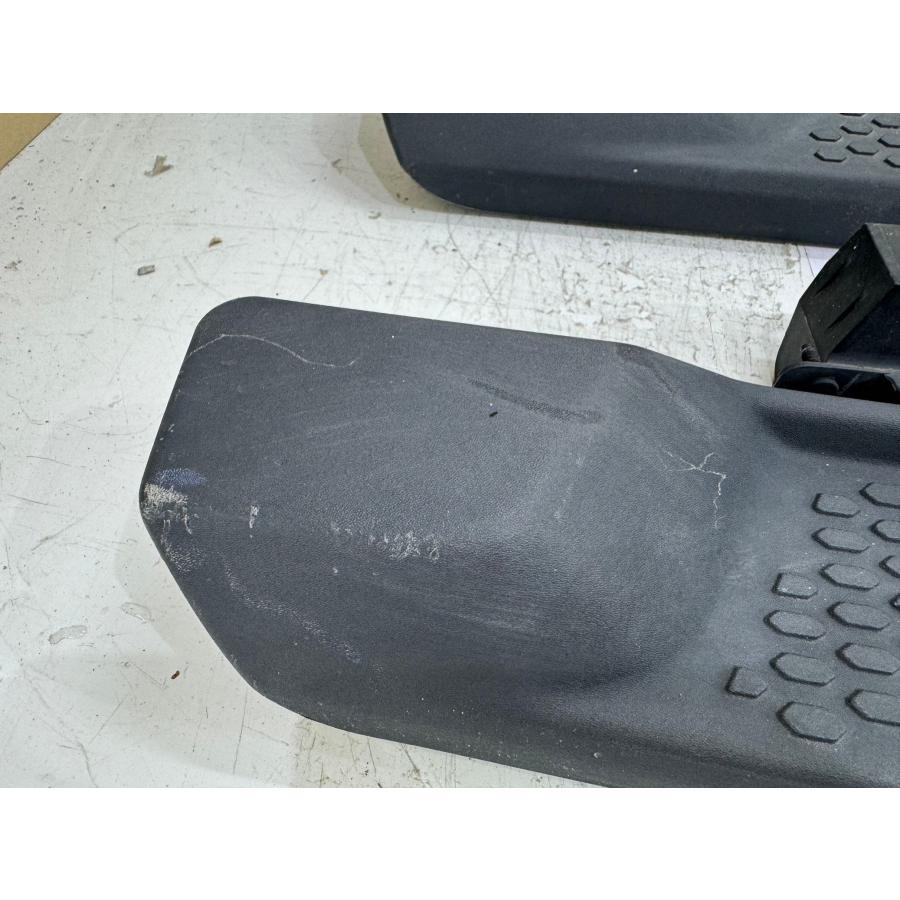 Jeep ラングラー JL36 純正サイドステップ 左右セット 68292906AF/68292907AF（G51-15） : Reパーツ ...