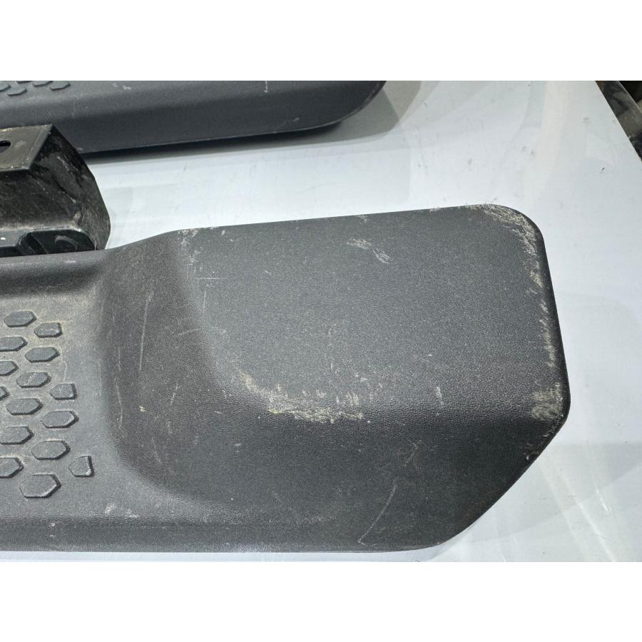 Jeep/ジープ ラングラー JL 純正サイドステップ左右セット 素地 68292906AF/68292907AF （G63-1） : Re ...