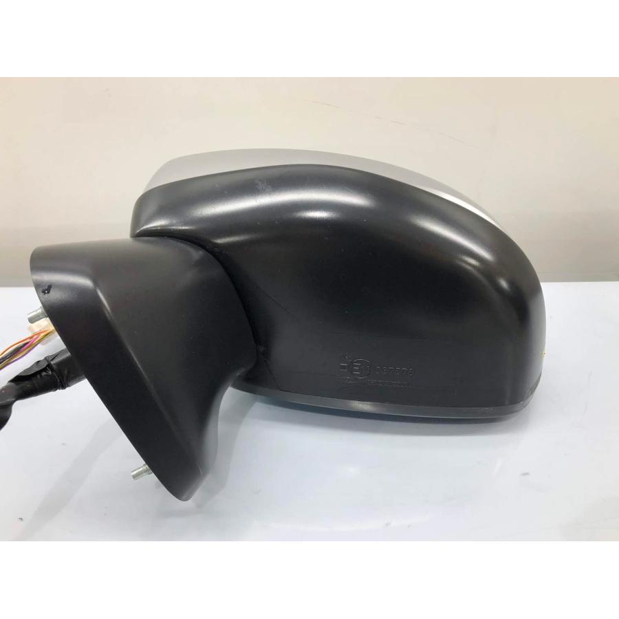 ホンダ フィット GP5 純正 左 ドアミラー 9ピン 037576 シルバー（G63-51m） : Reパーツ - 通販 - Yahoo!ショッピング