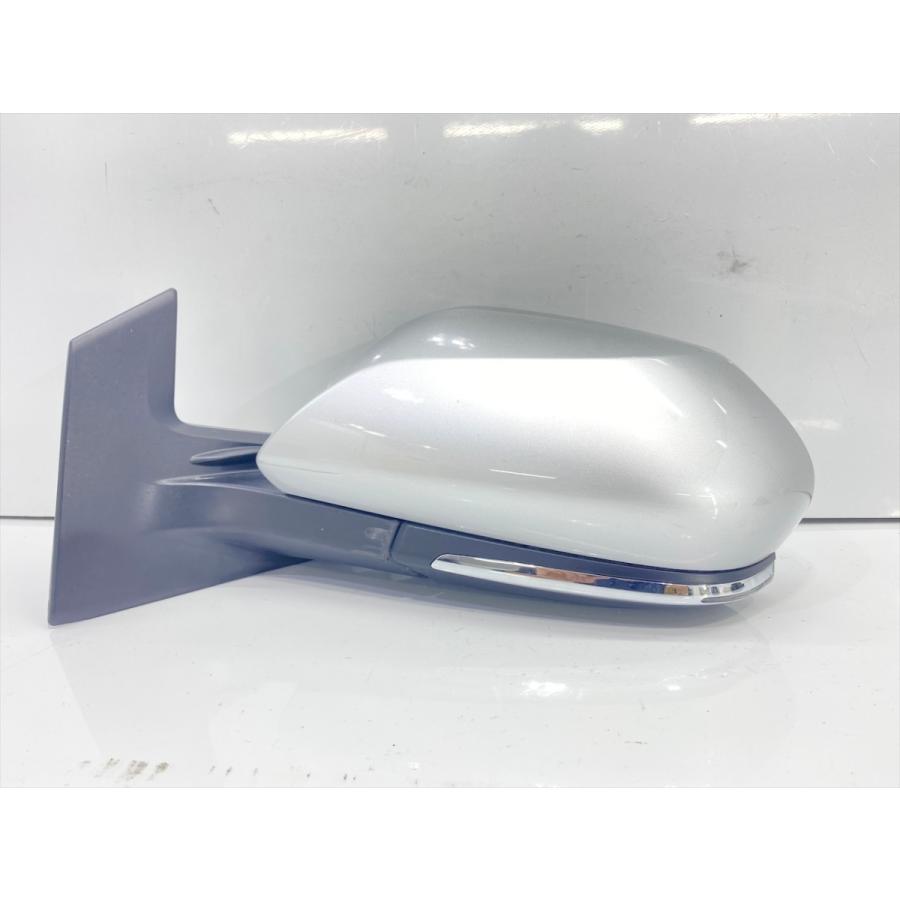 トヨタ C-HR ZYX10 NGX50 純正 左 ドアミラー シルバー 8P TOKAIRIKA 049705 TR1502 （G8-21) : Reパーツ - 通販 - Yahoo!ショッピング