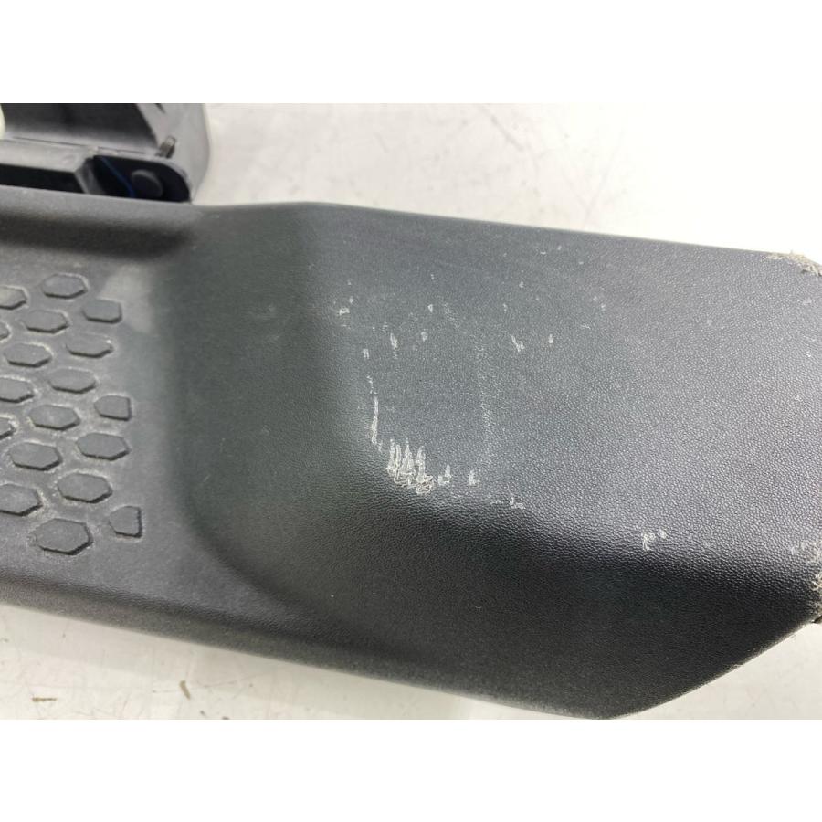 Jeep ラングラ− JL 純正サイドステップ 左 68292907AF （GG-60） : Reパーツ - 通販 - Yahoo!ショッピング
