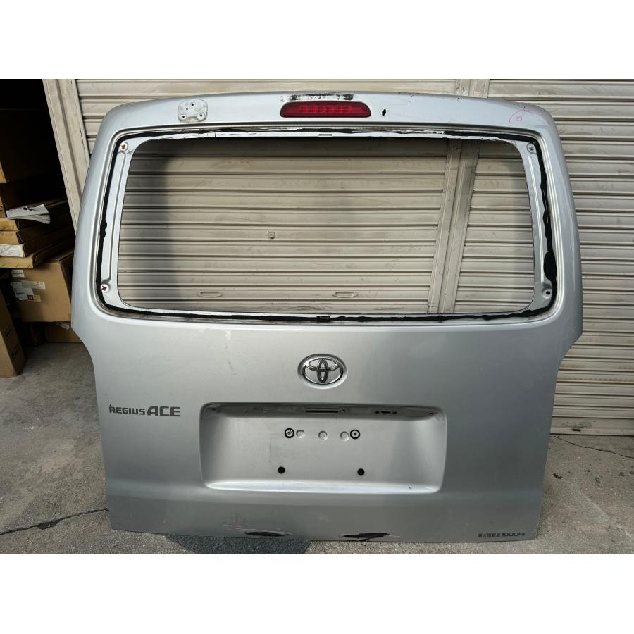 200系 ハイエース 標準 純正バックドアパネル シルバー （P26-90） : p26-90 : Reパーツ - 通販 - Yahoo!ショッピング