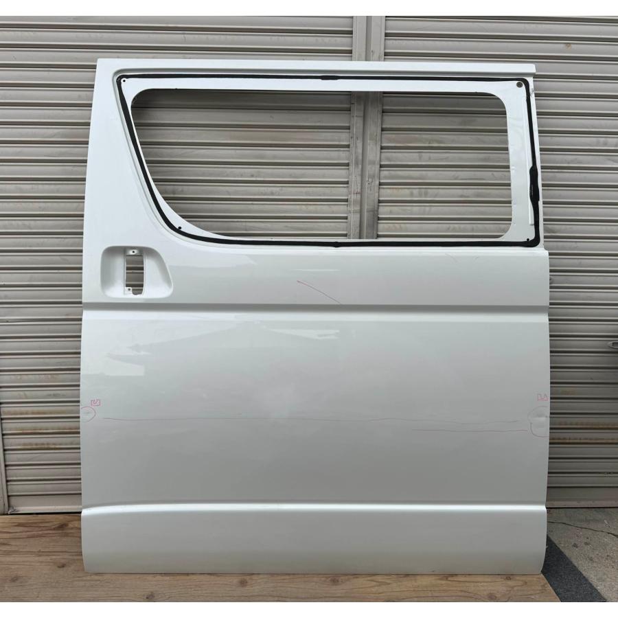 トヨタ ハイエース 200系 純正 左 スライドドア パール （P27-95S） : Reパーツ - 通販 - Yahoo!ショッピング