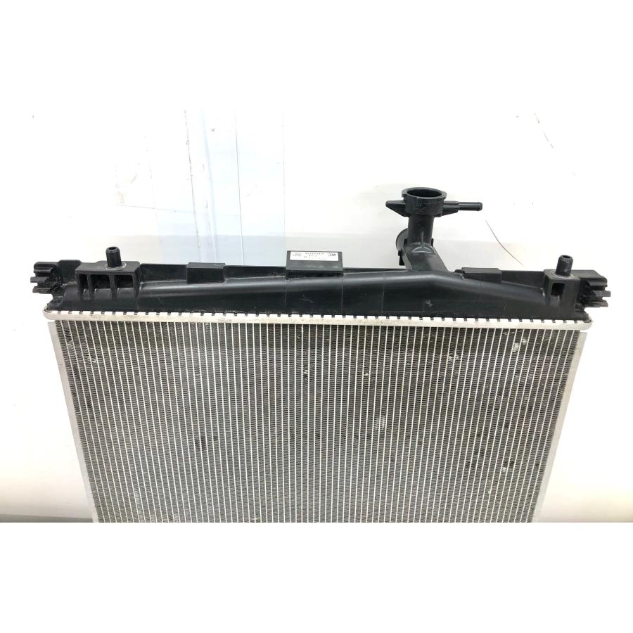 トヨタ ヴィッツ/カローラ フィルダー アクシオ NSP141/NRE161 純正 ラジエーター 422176-5330 （R2-33m） : Reパーツ - 通販 - Yahoo!ショッピング