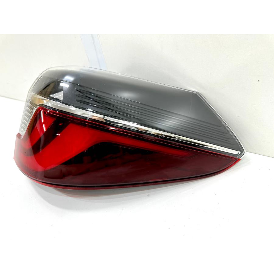 【未使用】シャトル GK8/GP8 後期 純正テールライト 右 STANLEY W4846/33500-TD4-N01 （Z16-60 ...