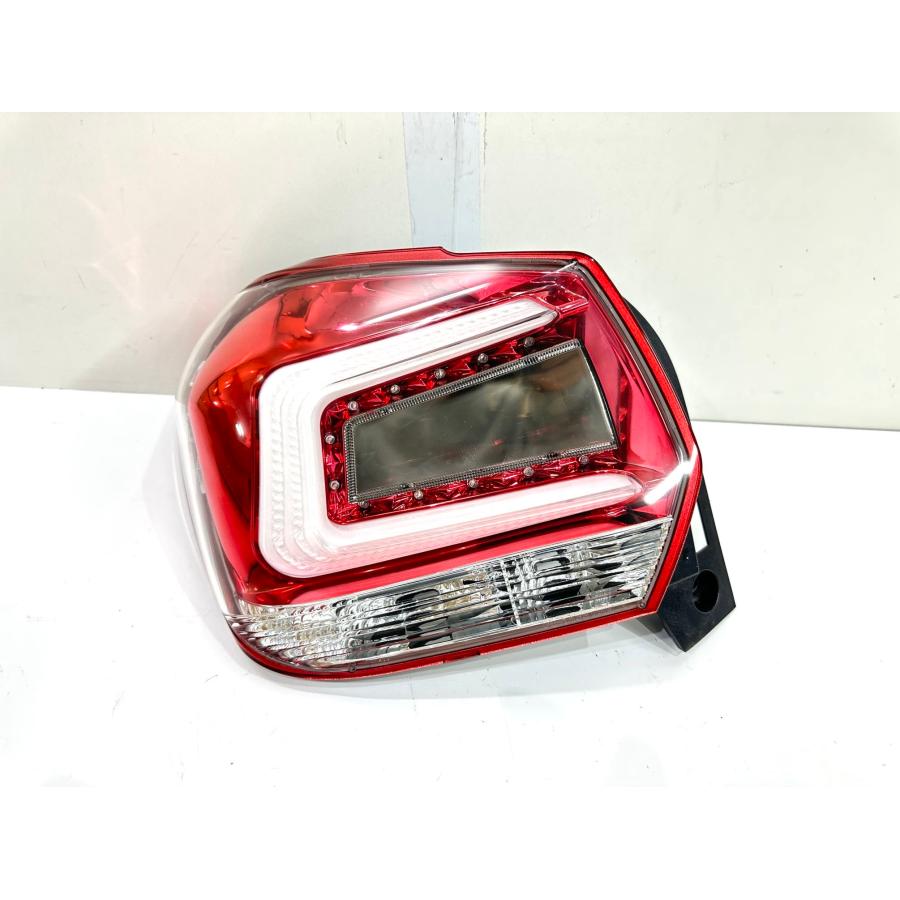 【COLIN】インプレッサ/XV GP7 テールライト 左 60-1433 （Z23-10） : Reパーツ - 通販 - Yahoo!ショッピング