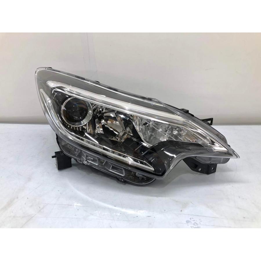 ♪レンズ綺麗♪ノート E12 後期 純正 ヘッドランプ 右 LED ICHIKOH1934 刻印D（Z23-69m） : Reパーツ - 通販 - Yahoo!ショッピング