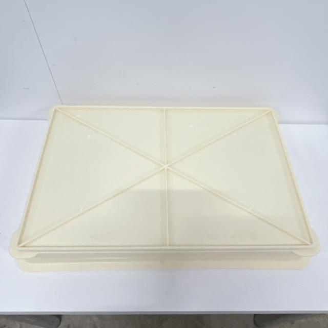 サンコー 【中古】三甲/サンコー ばんじゅうB 番重 クリーム W574×D388×H73mm 《在庫数 17》 : 株式会社REプロジェクトEXIT - 通販 - Yahoo!ショッピング