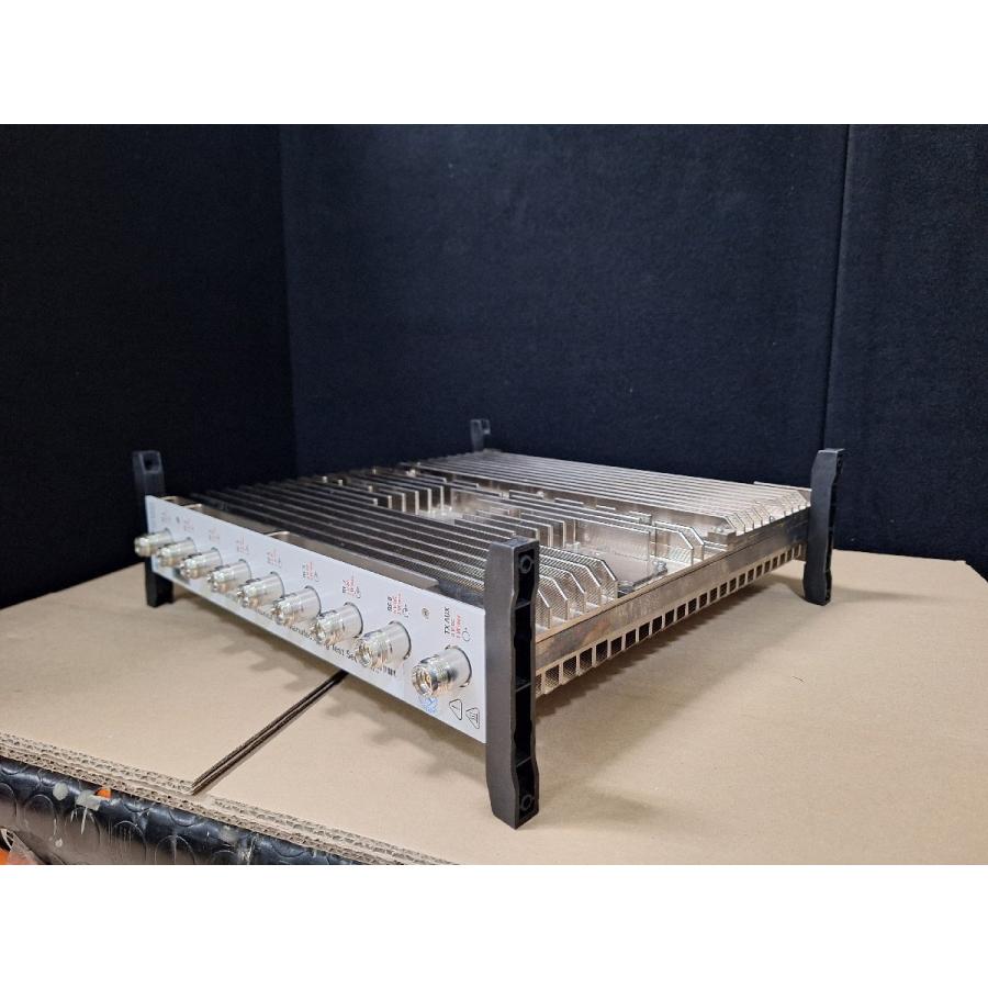 [NBC] R&S CMW100 (Model K03) 通信製造テストセット 3 GHz Communications ...