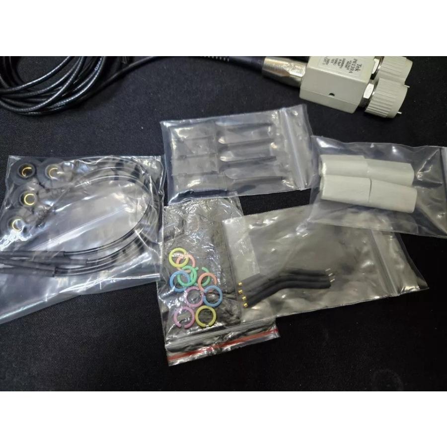 [NBC] Tektronix TDS3034C デジタル・フォスファ・オシロスコープ 300MHz 4ch 5GS/s Oscilloscope, P6139B 4本付き (0204 ...