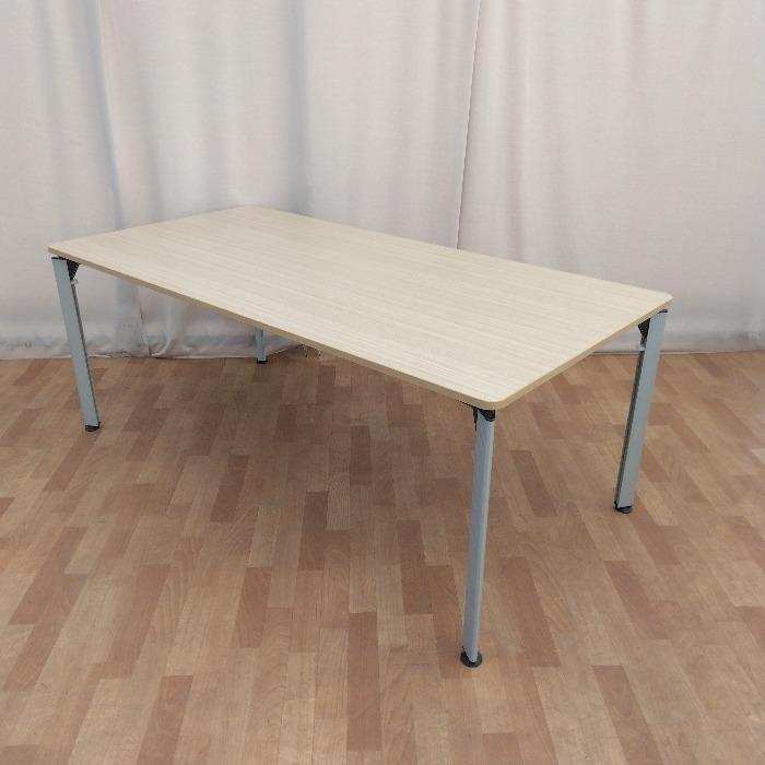 中古 ITOKI イトーキ 会議用テーブル DDEP-189-98 ベージュ ミーティングテーブル オフィステーブル 長テーブル 長机 ...