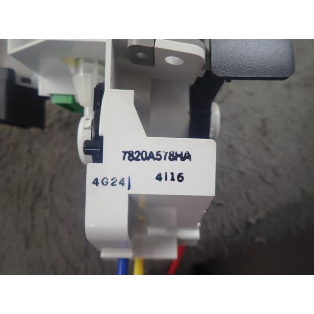 eKワゴン DBA-B11W エアコンスイッチパネル A31 7820A578HA : RETEX - 通販 - Yahoo!ショッピング