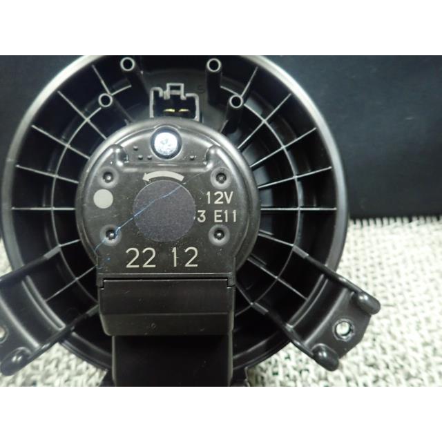 ハスラー 5AA-MR92S ヒーターブロアモーター ZVG 74150-59S01 : RETEX - 通販 - Yahoo!ショッピング