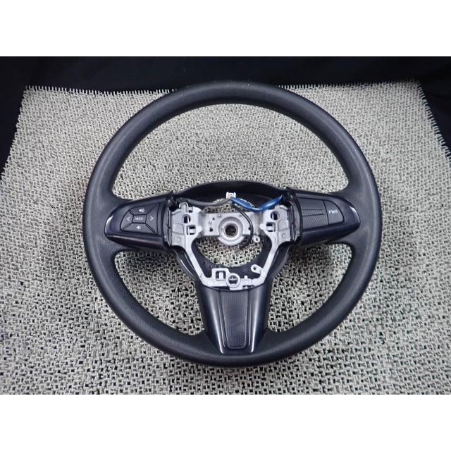 CAST（ダイハツ） キャスト DBA-LA250S ステアリングホイール B79 45102-B2A10-C0 : RETEX - 通販 - Yahoo!ショッピング