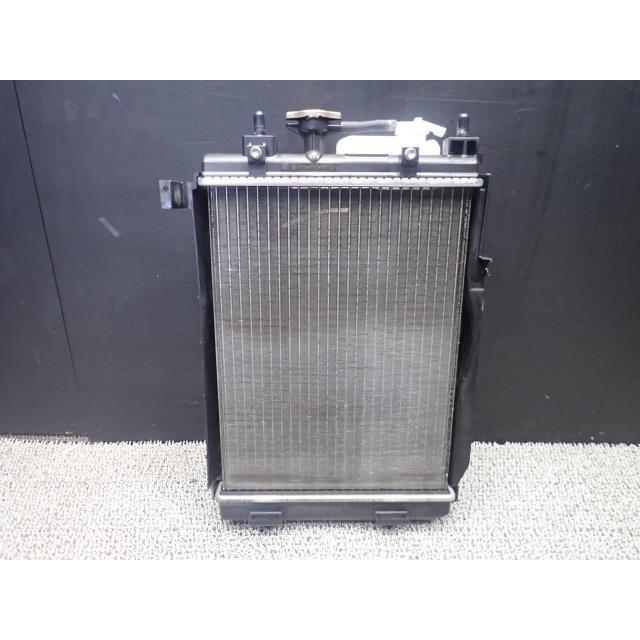 ステラ DBA-LA100F ラジエータ W24 16400-B2131 : RETEX - 通販 - Yahoo!ショッピング